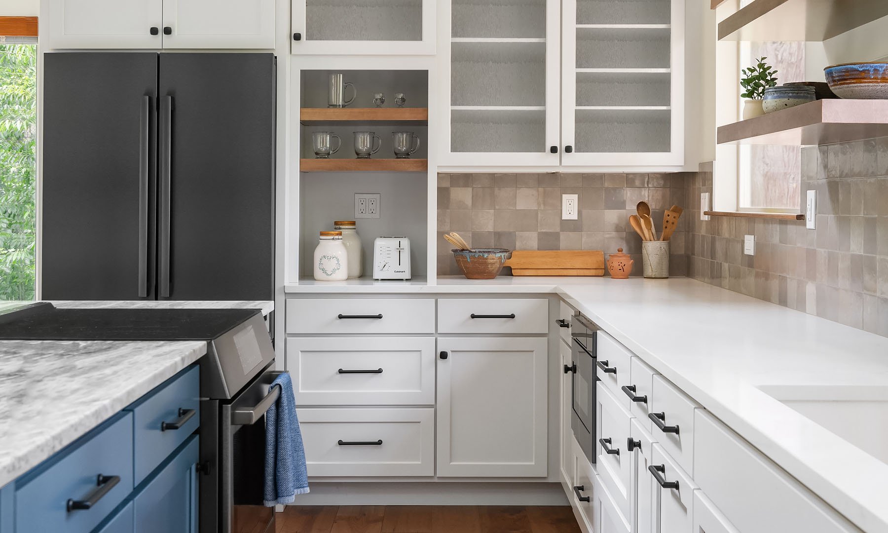 Crafting Your Dream Kitchen: Unveiling Your Must-Have Cabinet Features